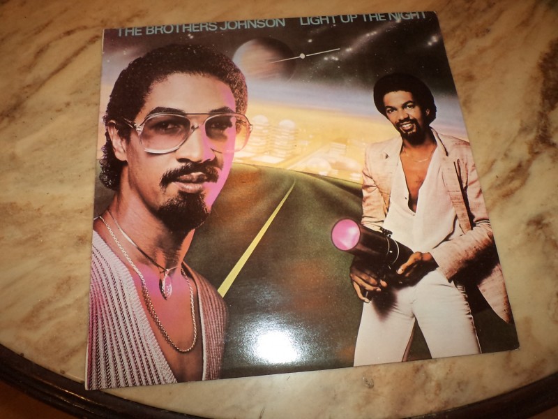 The Brothers Johnson – Light Up The Night