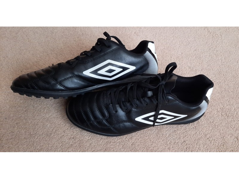 UMBRO - broj 42,5
