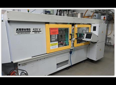 ALLROUNDER 420 V 800-60/60 VARIMA Година производње: 1998 ARBURG ALLROUNDER 420 V 800-60/60 VARIMA – Машина за прешу за бризгање
