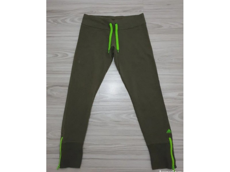 Original Adidas,zenska trenerka,uzi model,S