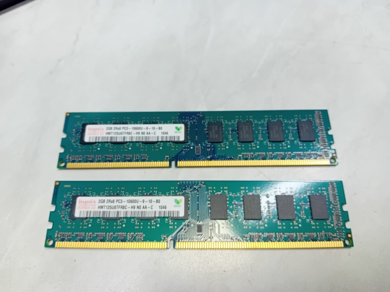 2 x 2gb ddr3 hynix ispravne 1333mhz