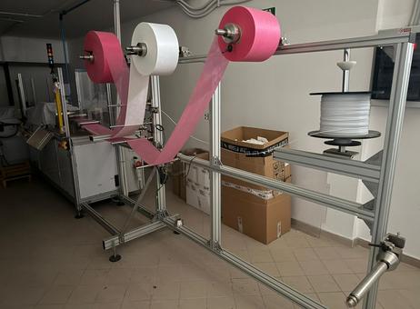 Automatska linija MBL Solutions LPMA-100 za hirurške maske sa mašinom za pakovanje FP-MASK-70