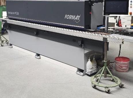 Mašina za lepljenje ivica FORMAT 4 TEMPORA F600 60.06L 2019 Samo 19 hiljada metara!