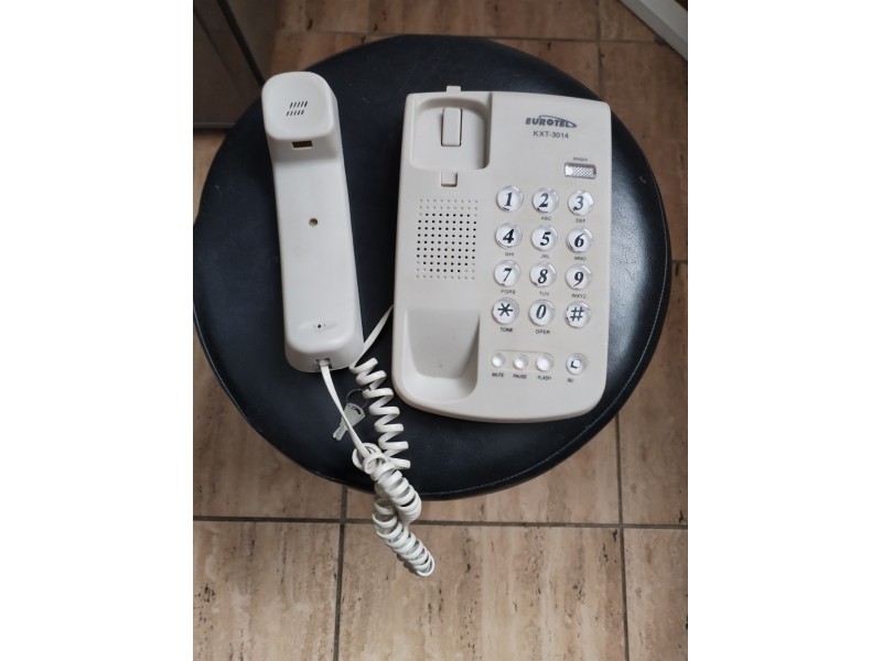 Fiksni telefon