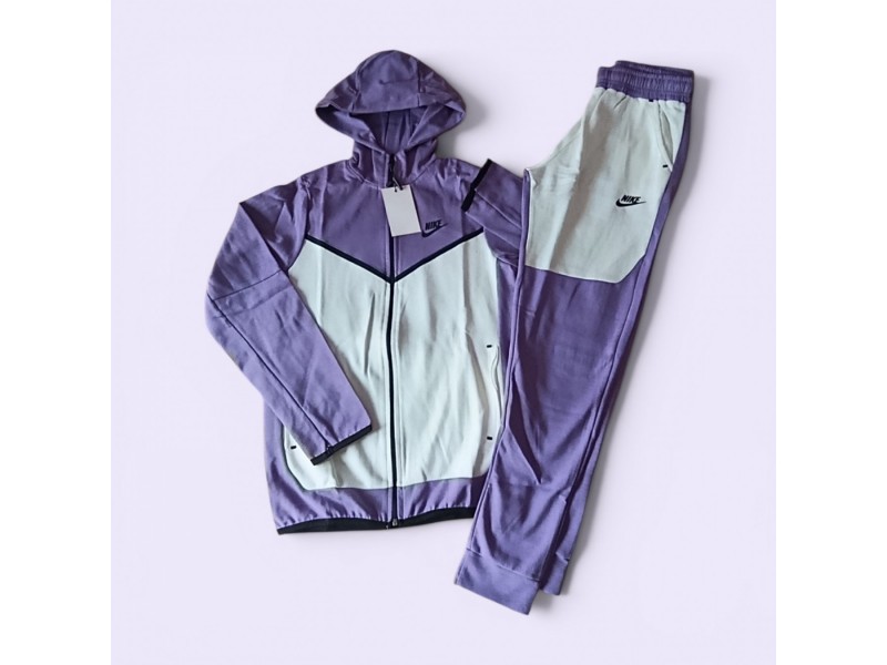 Dečija trenerka Nike 16