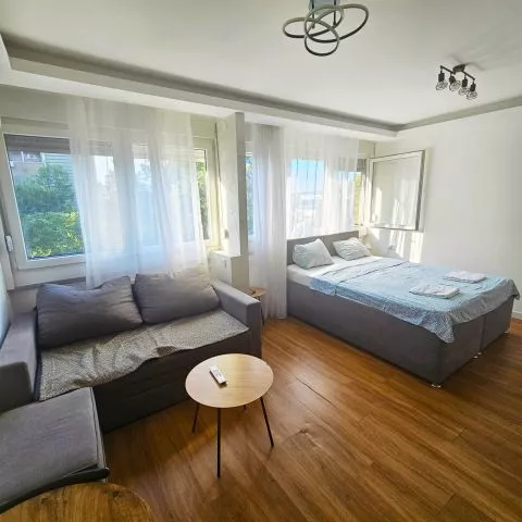 APARTMAN PEK 1