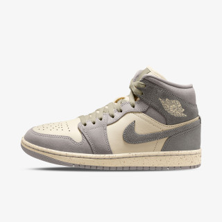 JORDAN Patike Air Jordan 1 Mid SE
