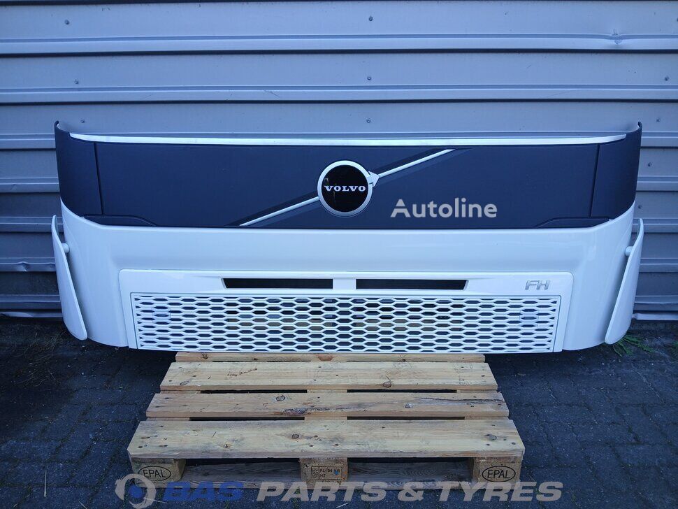 Volvo Front cover 84281452 oblaganje za Volvo kamiona