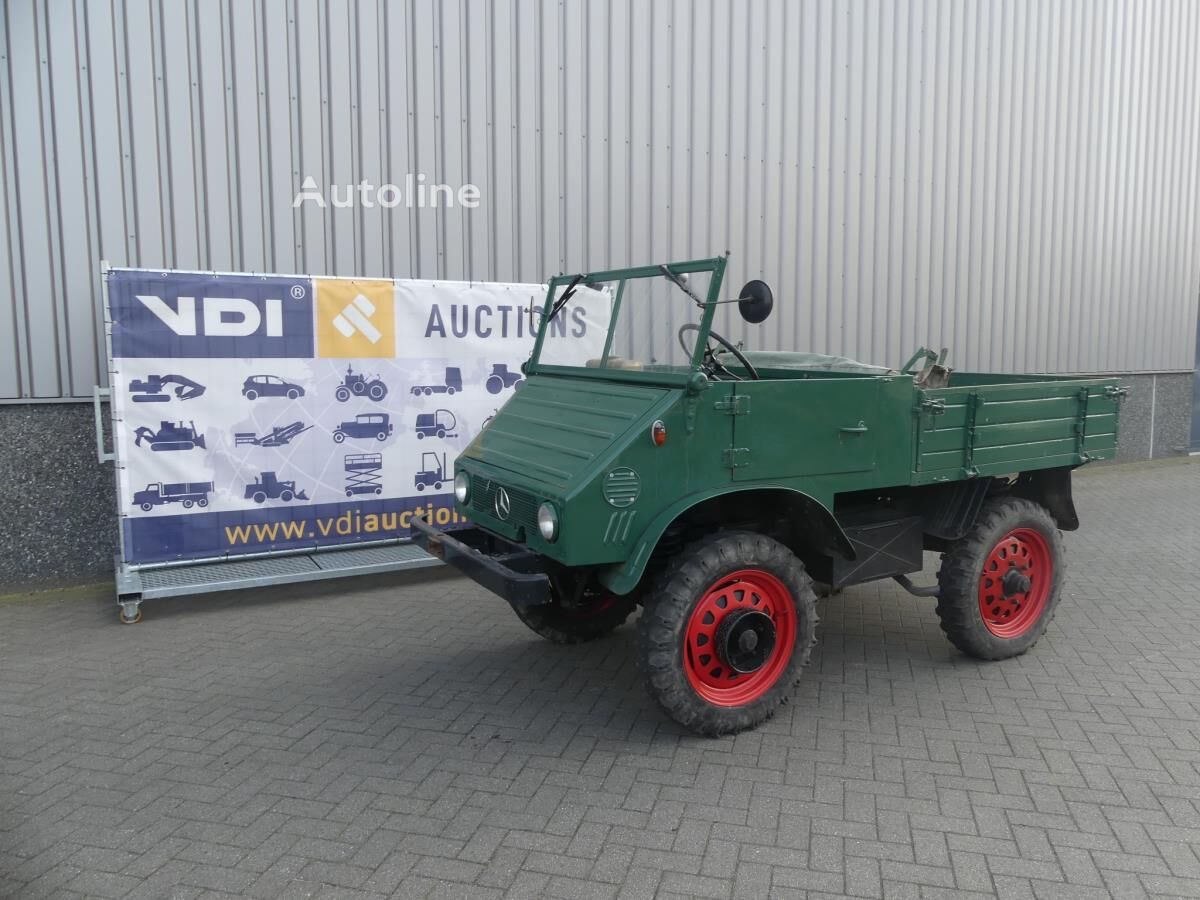 Prodaje se Mercedes-Benz Unimog 411 amfibijsko vozilo na aukciji