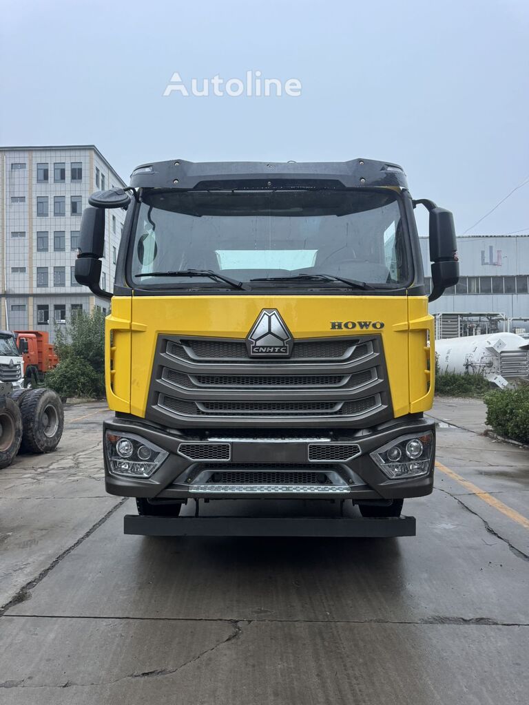 Howo NX430 tegljač