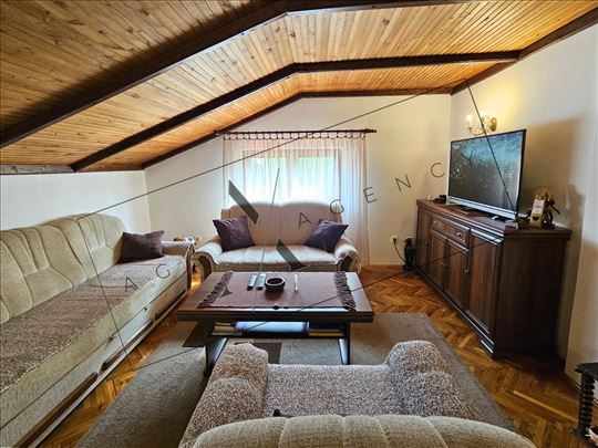 Četvorosoban stan u Kraljevu 85 m2