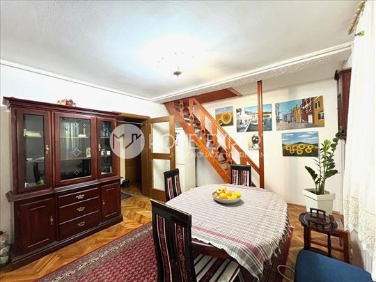 Trosoban stan 79m2 na Novom Naselju