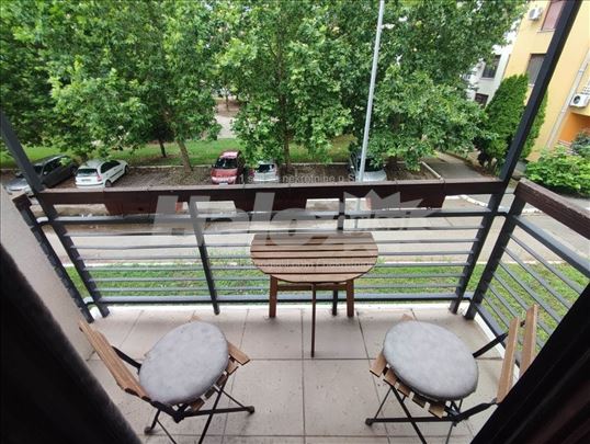 Izdaje se stan 49m2 useljiv od01.08.2026