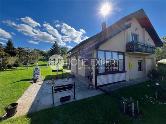 Kuća 115m2 na placu 2665m2 u Ledincima