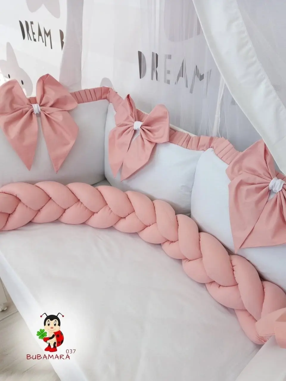 Bubamara037 Pletenica za krevetac Trostruka, 240 cm, Roze