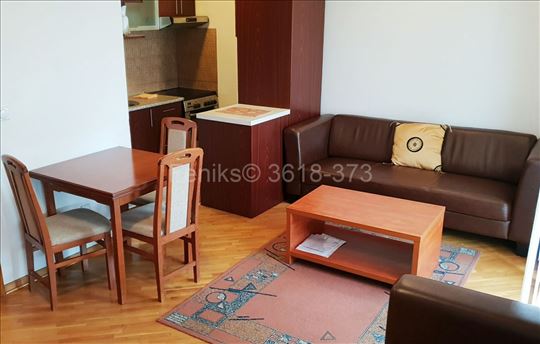 Izdavanje stana duplex Grahovska