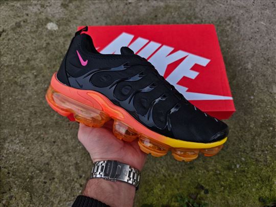 Nike Air VaporMax Plus