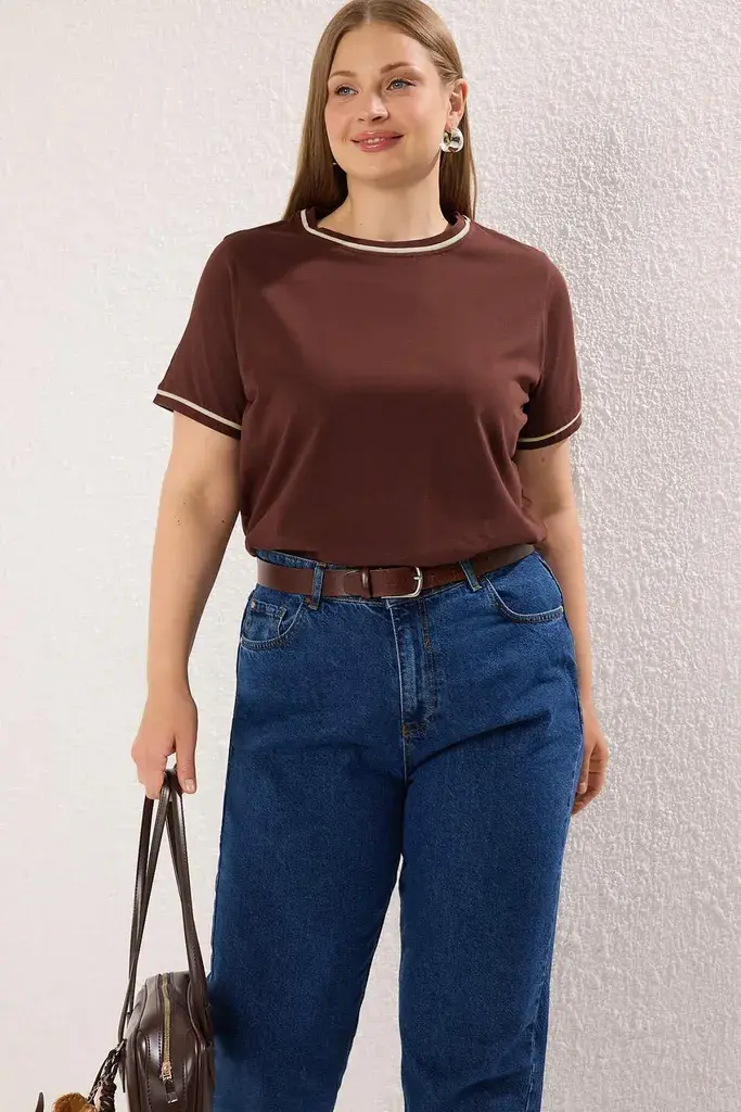 Trendyol Curve Ženska majica Tbbss25Bf00050, Braon