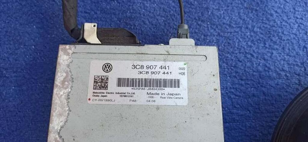 RIKVERC KAMERA I ZNAK ZA VOLKSWAGEN GOLF 5, GOLF 6, JETTA . |