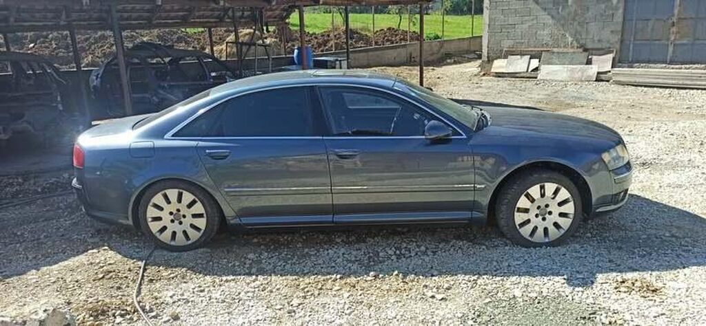 AUDI A8 2004. GOD. - KOMPLETAN AUTO U DELOVIMA | Delovi za Audi A8