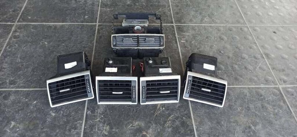 HROMIRANE RESETKE VENTILACIJE ZA AUDI A8 | Hromirani lufteri za Audi