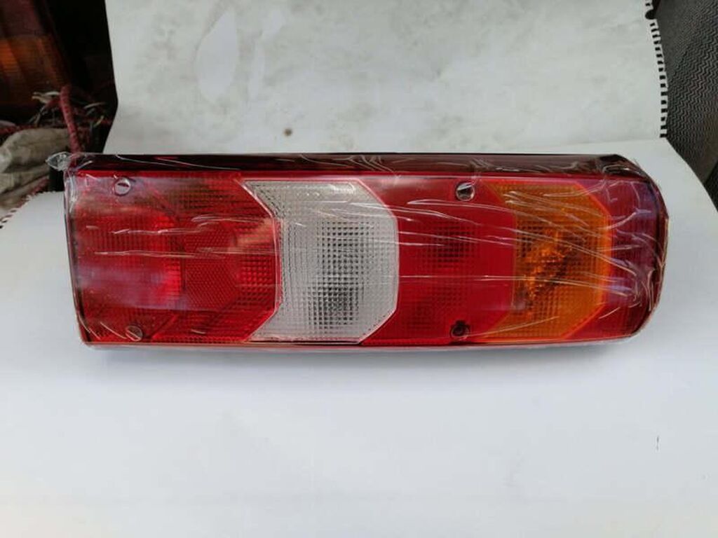 ŠTOP LAMPE ZA ATEGO | Nove stop lampe za Mercedes Atego. Stop lampa