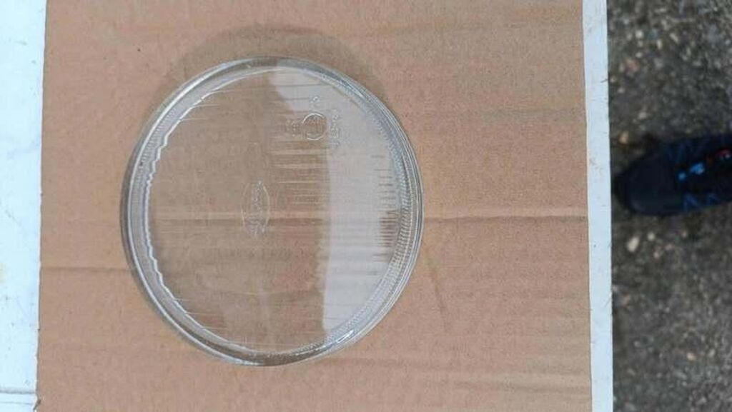 STAKLO DODATNOG MANJEG FARA ZA VOLKSWAGEN GOLF 2 OD 1984. DO 1992