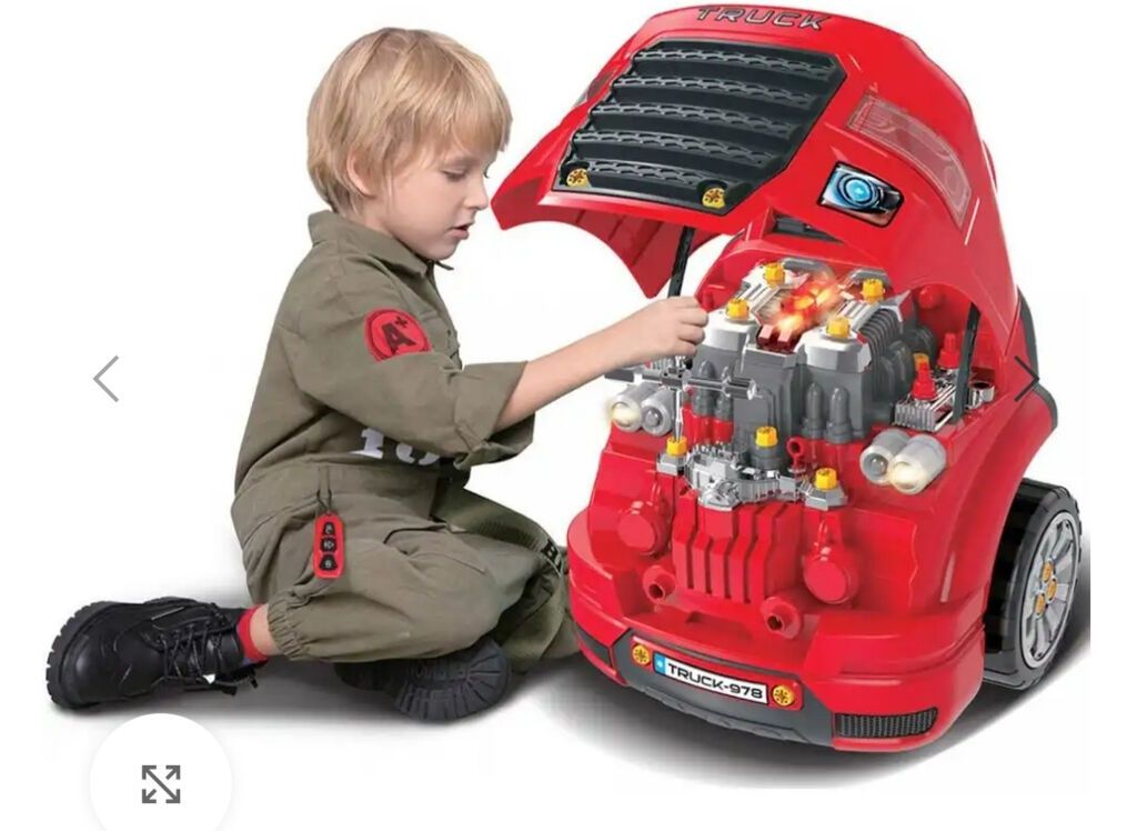 Dečji set „Motor Master“ – pokretna radionica/mehaničarska igračka u