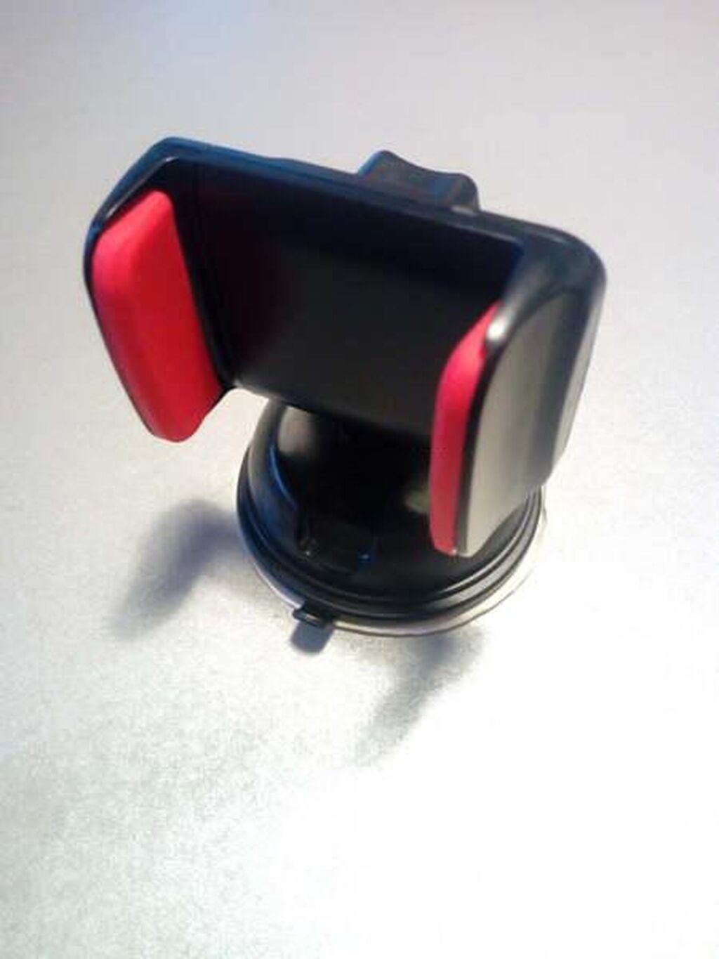 NOSAČ ZA MOBILNI TELEFON | Držač za mobilni telefon, na vakum. Cena
