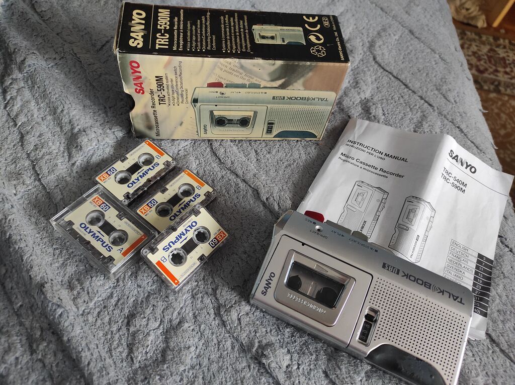 SANYO TRC-590M – diktafon na mikro-kasete (Talk-Book UBS)