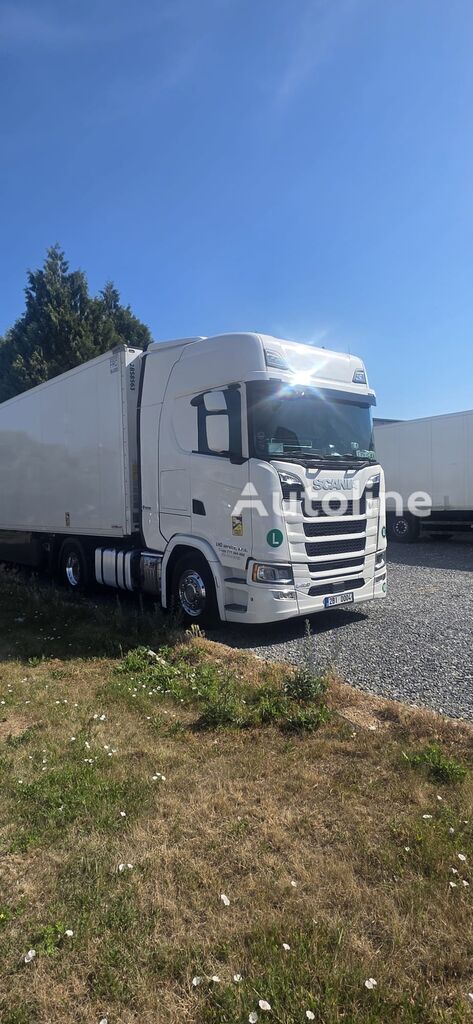 Scania S450 tegljač