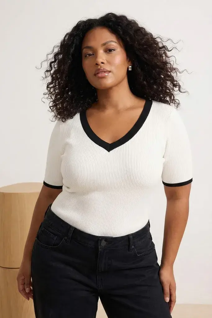 Trendyol Curve Ženska bluza Tbbss25Af00072, Krem