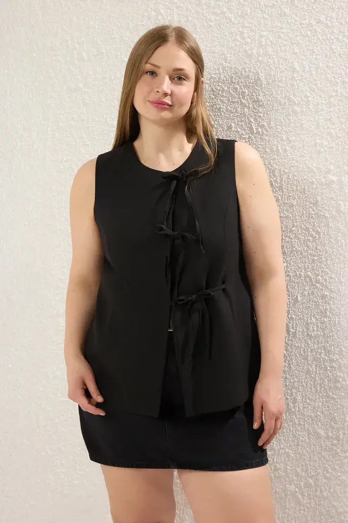 Trendyol Curve Ženski prsluk TBBSS25BH00023, Crni