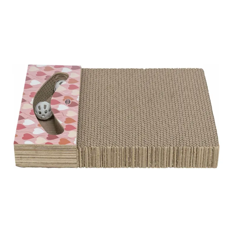 Kartonska grebalica sa lopticama dezen srca 38 × 5 × 30 cm roze