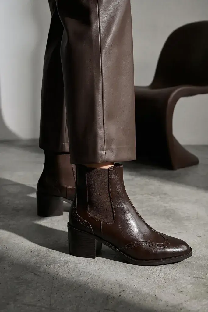 Trendyol Shoes Ženske čizme Takaw26Bo00089, Braon