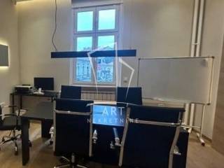 Poslovni prostor za Izdavanje