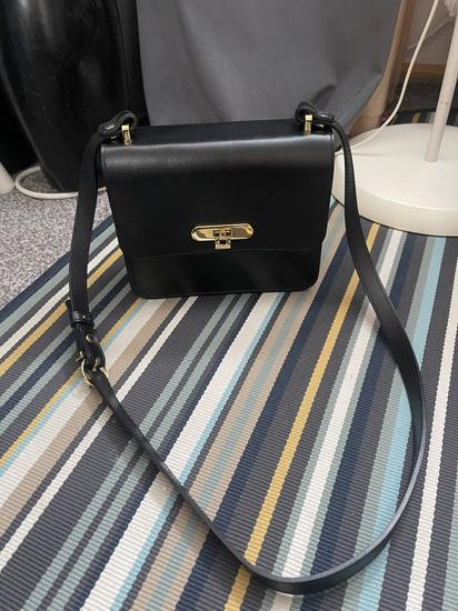 Original crna kozna elegantna Mona torba SNIZ