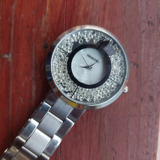SWAROVSKI zenski rucni sat