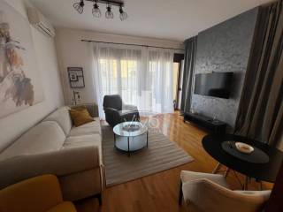 Jednosoban stan Brane Crnčevića, Hram Svetog Save - Neimar - Čubura, Beograd