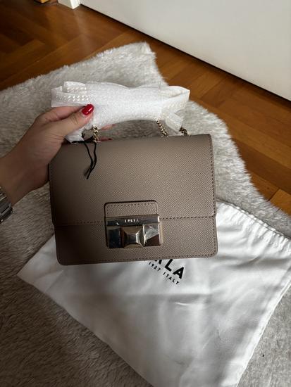 Nova neotpakovana Furla torba torbica Original