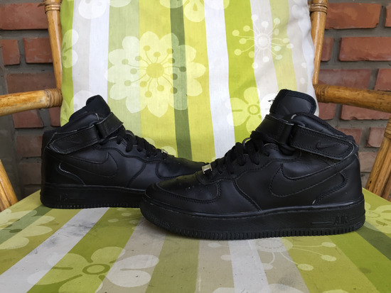 Original Nike Air Force 1 patike br37.5