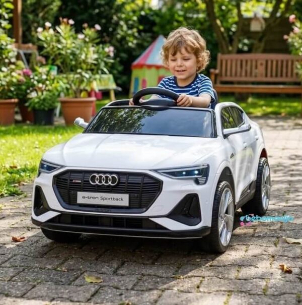 Audi E-tron Sportback na akumulator 12V – beli