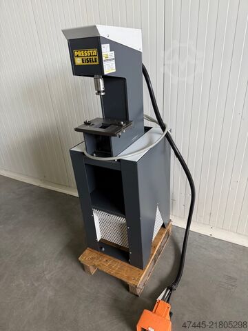Udari
Pressta Eisele Dyno 6A