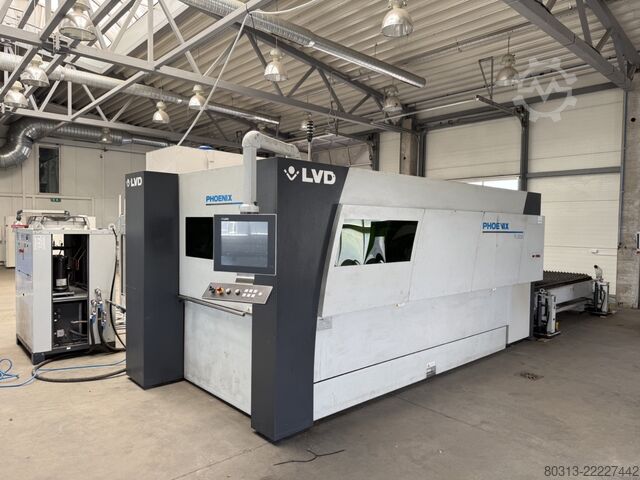 Mašina za lasersko sečenje
LVD PHOENIX FL 3015 Fiber 6 kW
