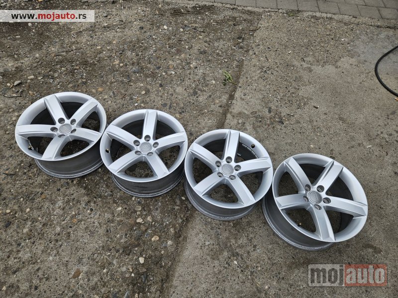 AluFelne 17Coli 5x112 Audi kao nove odlicne