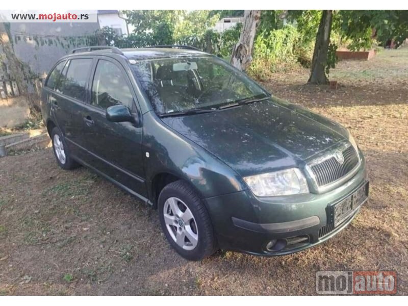 SKODA FABIA KOMPLETAN AUTO U DELOVIMA