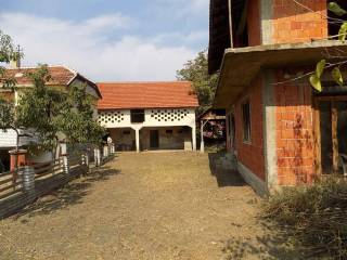 Samostalna porodična kuća 280 m², Paraćin