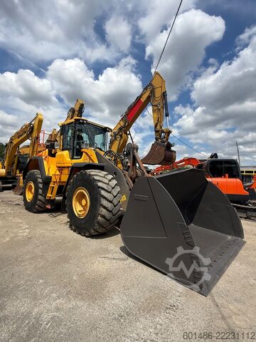 Utovarivač na točkovima
VOLVO L 150 H