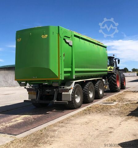 Agrarni kontejner sa hidrauličnim zadnjim vratima
Container-Vertrieb-Chemnitz Agrar Container / Silagecontainer