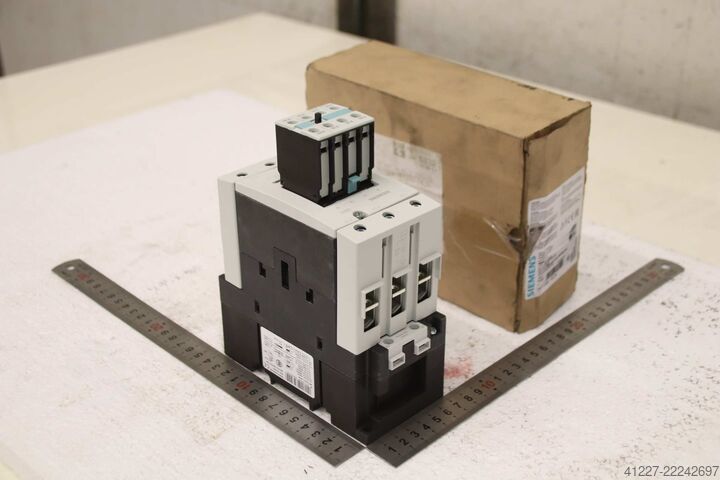 Kontaktor
Siemens 3RT1045-1AL24 3ZX1012-0RT04-1AA1